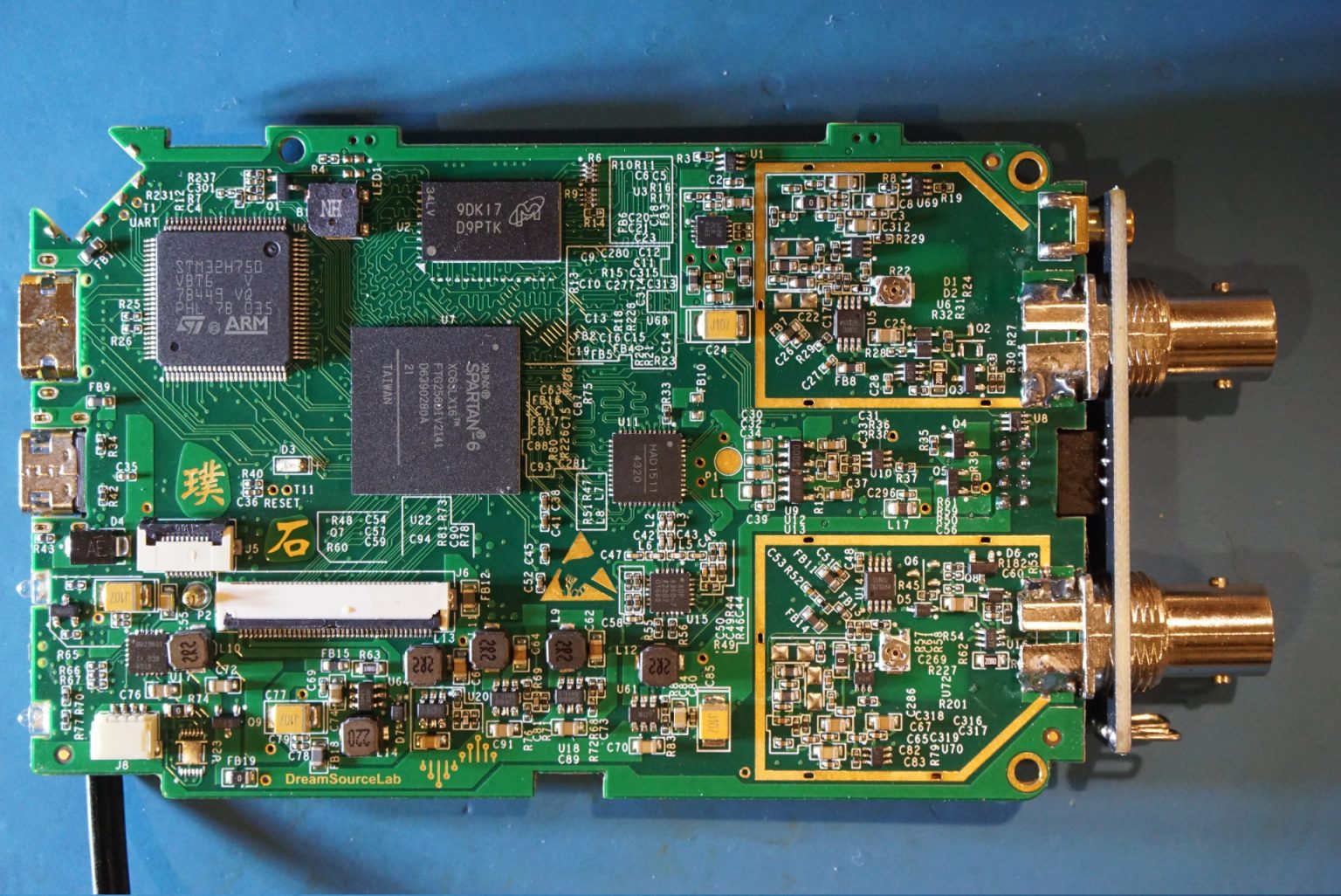 Teardown of a DreamSourceLab DSTouch DS4T1012 Oscilloscope – Kerry D. Wong